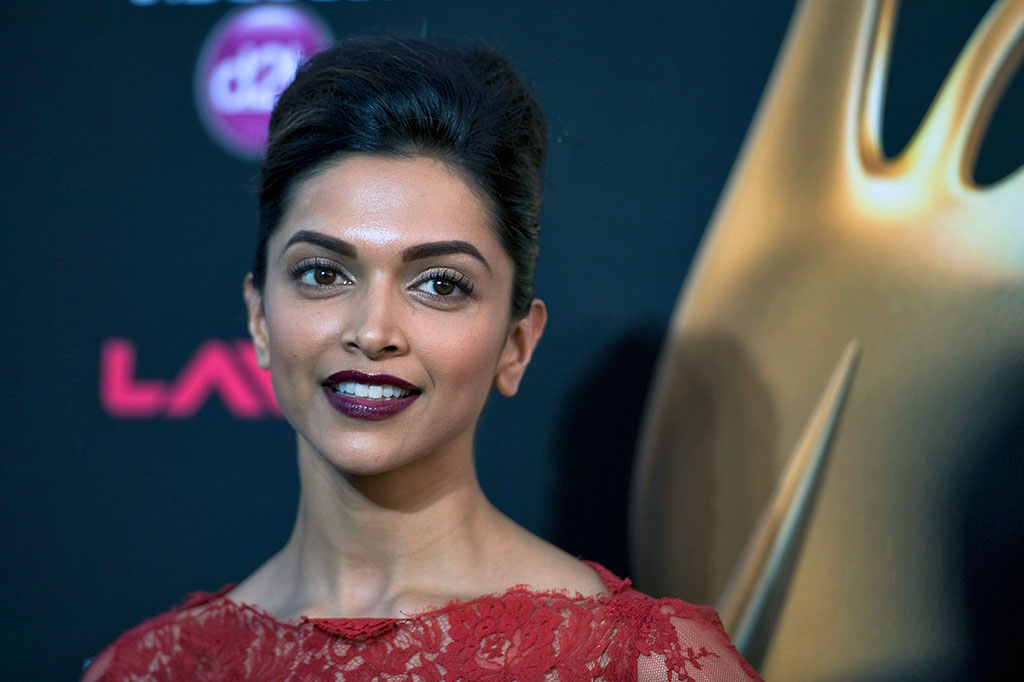 Deepika Padukone Aktris Terbaik International Indian Film Academy Awards