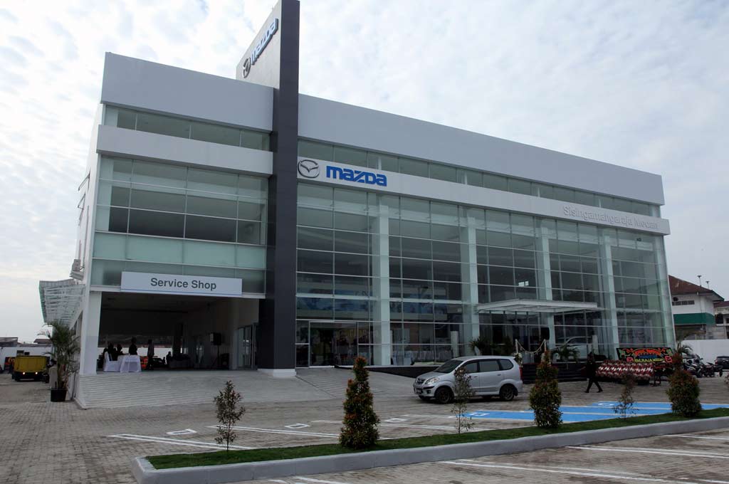 Mazda Resmikan Diler Kedua di Medan