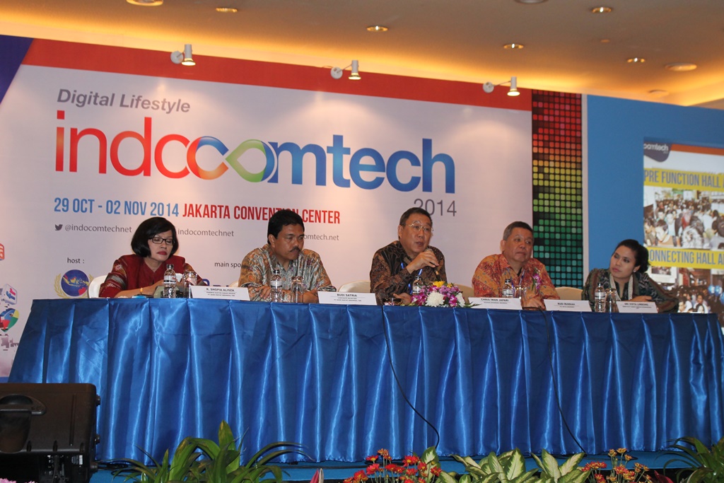 Indocomtech 2014 Diramaikan 250 Peserta