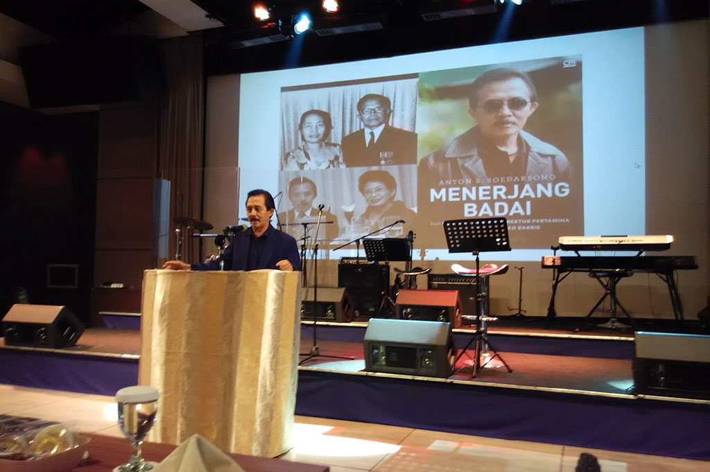 Anton Setianto Luncurkan Biografi Menerjang Badai