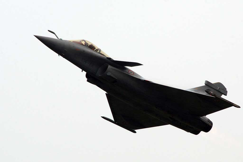 Pesawat Tempur Dassault Rafale Demo Udara di Halim