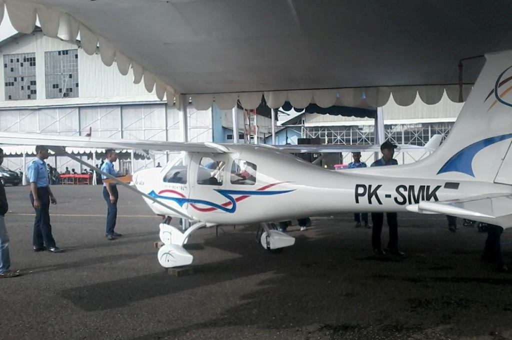 HUT Ke-69 TNI AU, Pesawat Jabiru Karya Siswa SMK Bandung Dipamerkan HUT Ke-69 TNI AU, Pesawat Jabiru Karya Siswa SMK Bandung Dipamerkan