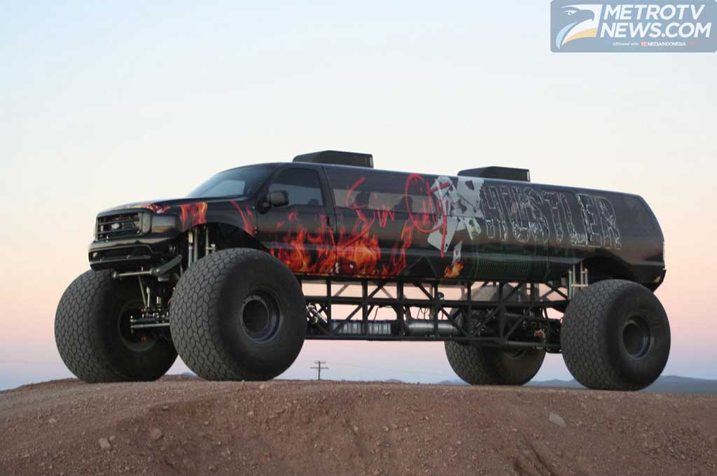 Monster Ford Excursion ala BTR Motor