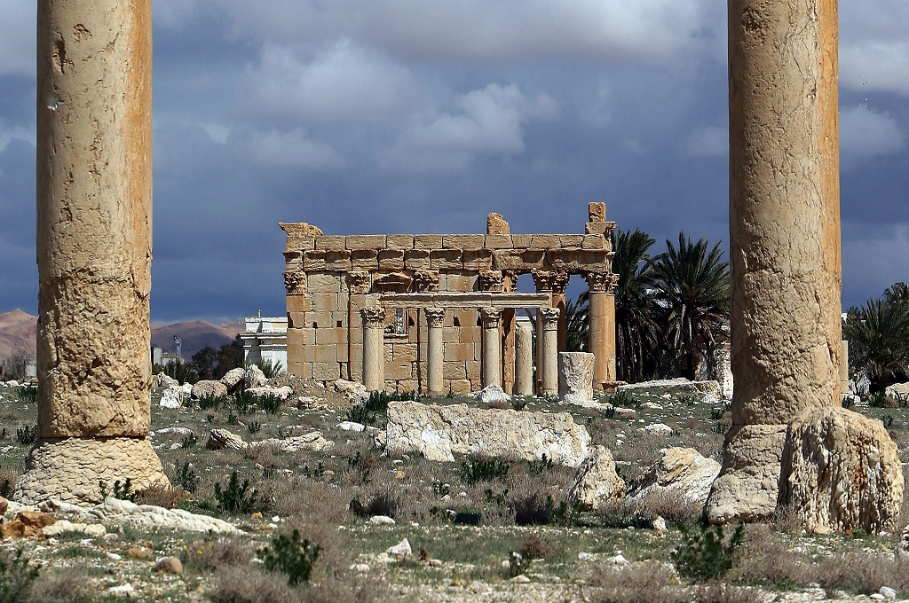ISIS Hancurkan Kuil Bersejarah di Situs UNESCO