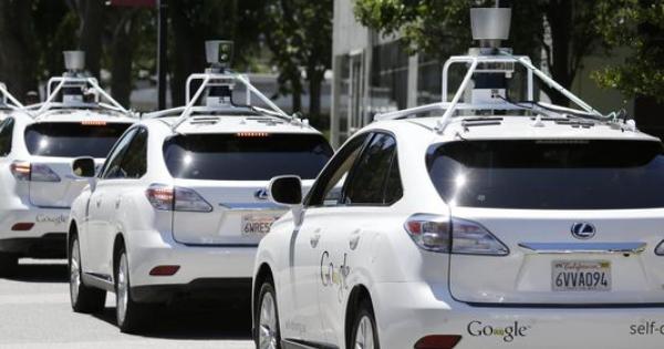 Google Bantah akan Buat Perusahaan Pembuat Mobil