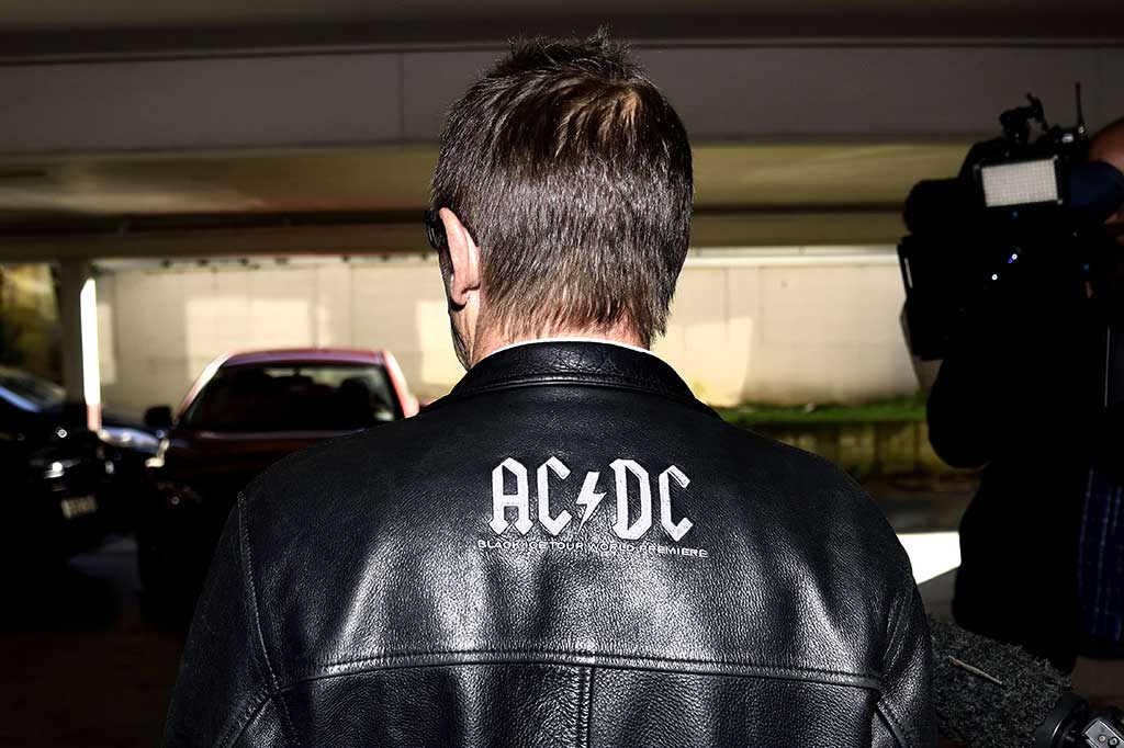 Hakim Tolak Banding Phil Rudd