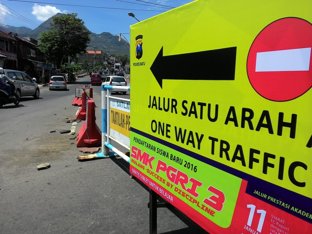 Urai Kemacetan, Jalur Satu Arah Diberlakukan di Batu