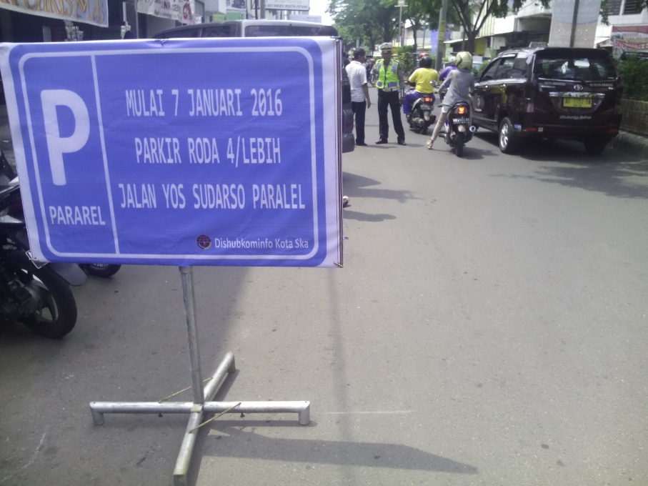 Sudut Parkir Mobil di Solo jadi 0 Derajat