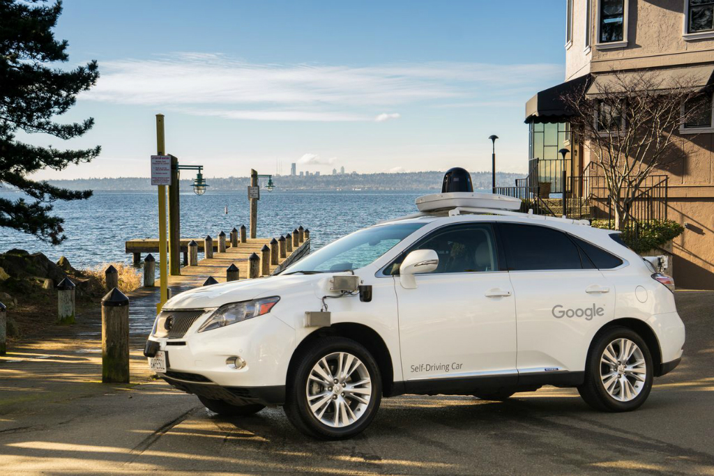 Inilah Video Kecelakaan Mobil Tanpa Sopir Milik Google