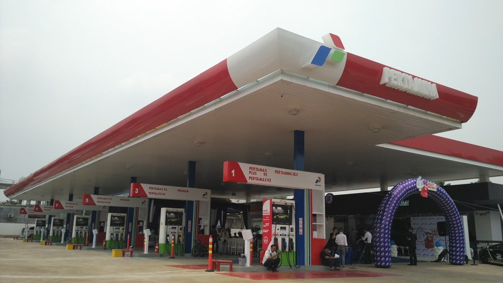 Besok, Harga Pertamax Cs Turun Lagi Rp200/Liter Besok, Harga Pertamax Cs Turun Lagi Rp200/Liter