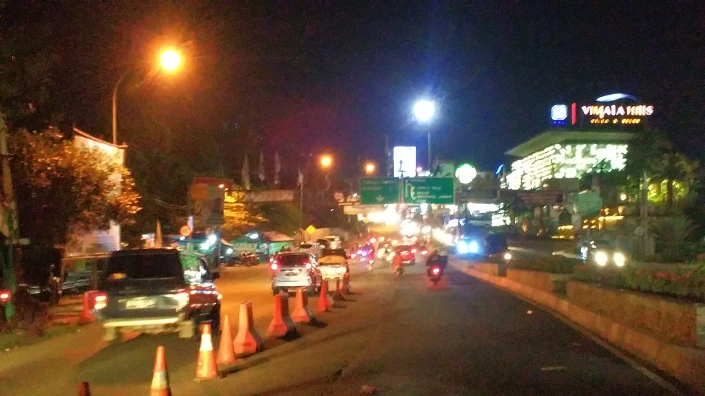 Jelang Libur Panjang, Jalur Puncak Masih Lengang