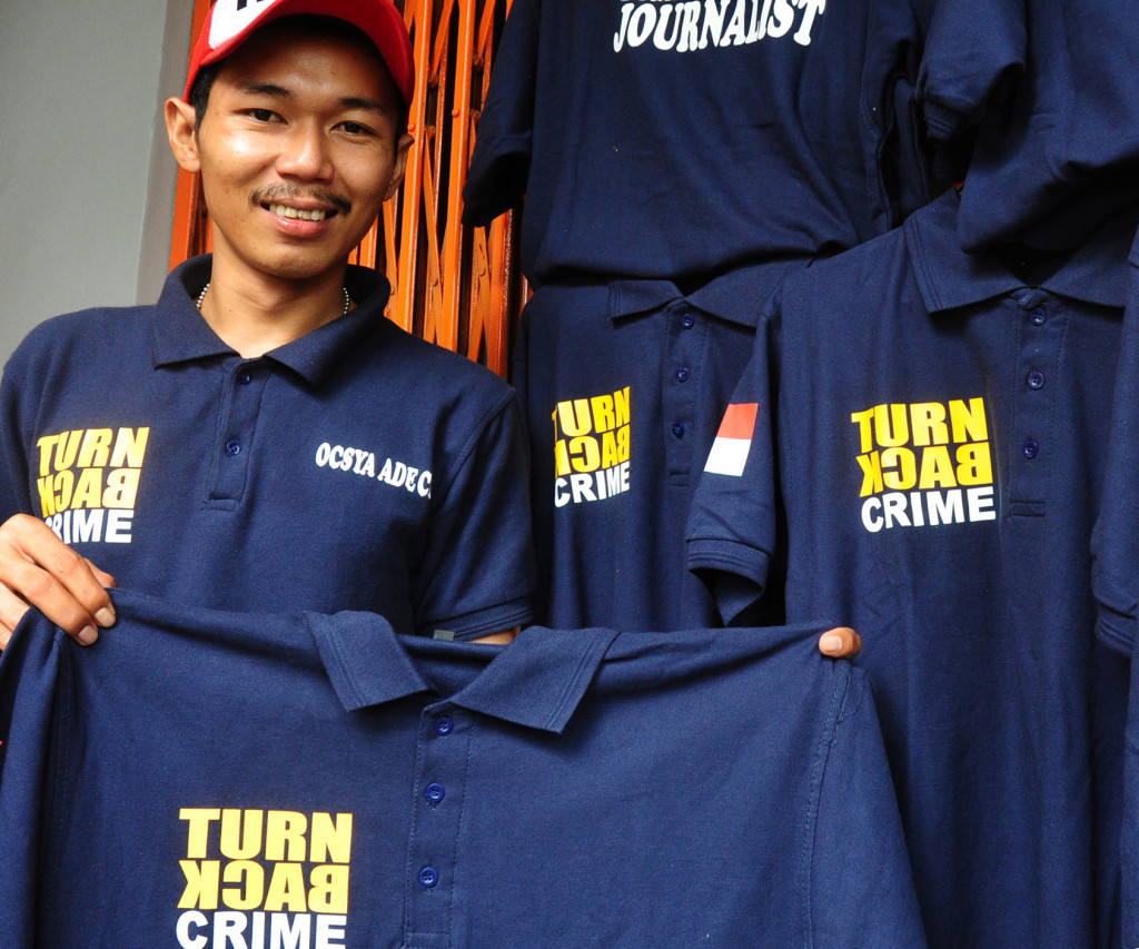 Politik Simbol Turn Back Crime