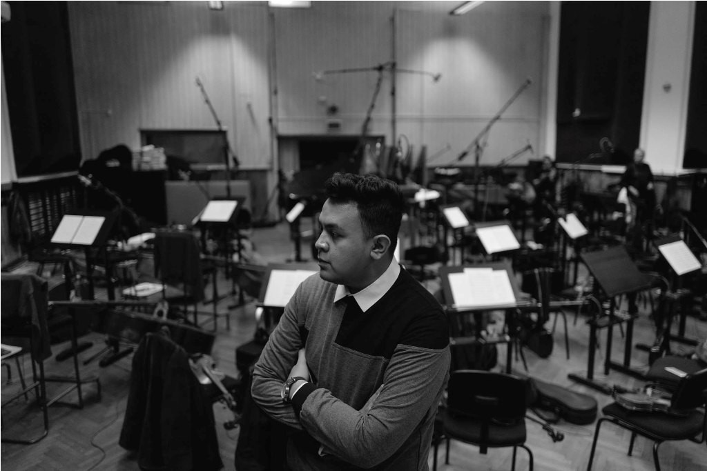 Tulus Rilis Video Dokumenter dan Album Monokrom Edisi Khusus