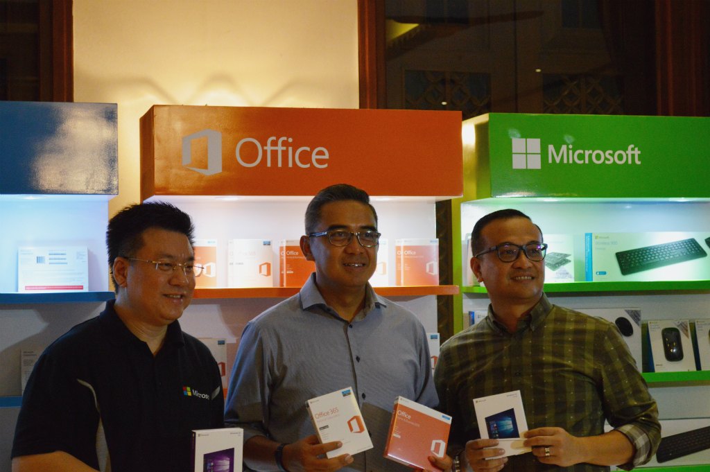 Microsoft Tekankan Bahaya Penggunaan Software Palsu