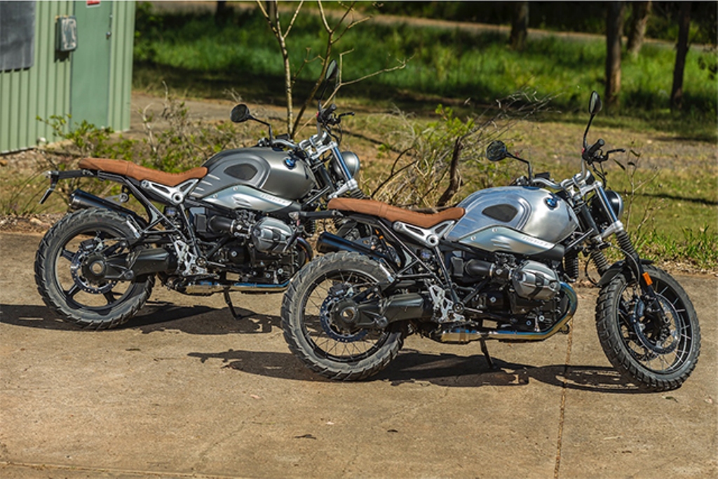 Main Tanah dengan BMW R nineT Scrambler