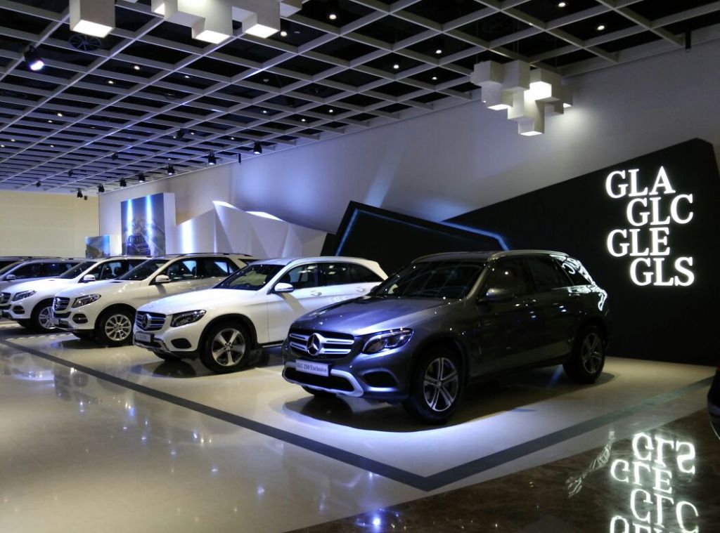 Mercedes-Benz Expo Tampilkan Poduk Lengkap Premium Class