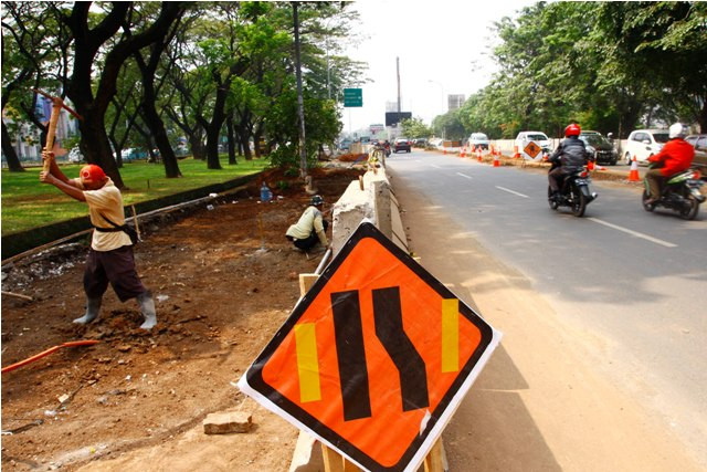 Butuh 20 Tahun Perbaiki Jalan Jakarta