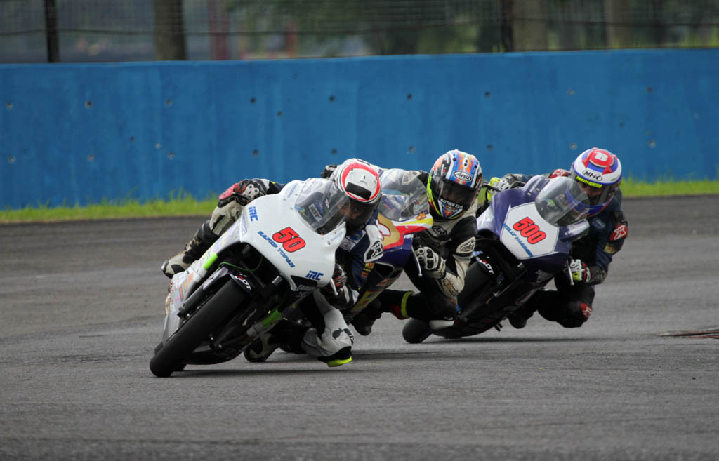 Pembalap Yamaha Dominasi Podium Seri Pembuka Indospeed Race Series 2017