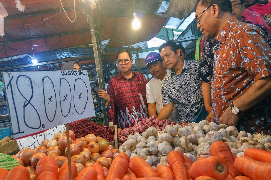 Wortel Ilegal Beredar di Pasar Flamboyan Pontianak