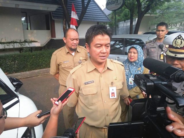 Retribusi Pajak Kendaraan Terkendala Jaringan Bank