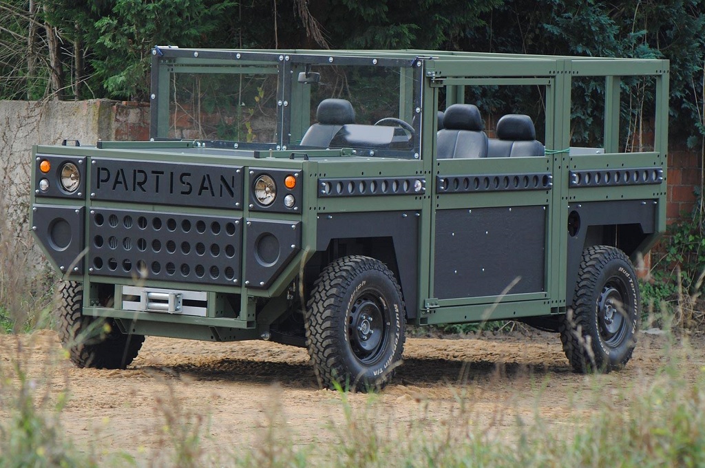 SUV Ini Bergaransi 100 Tahun dari Partisan One