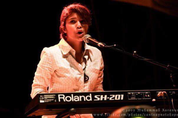 Kaka Retiara, Kibordis The Adams Meninggal Dunia