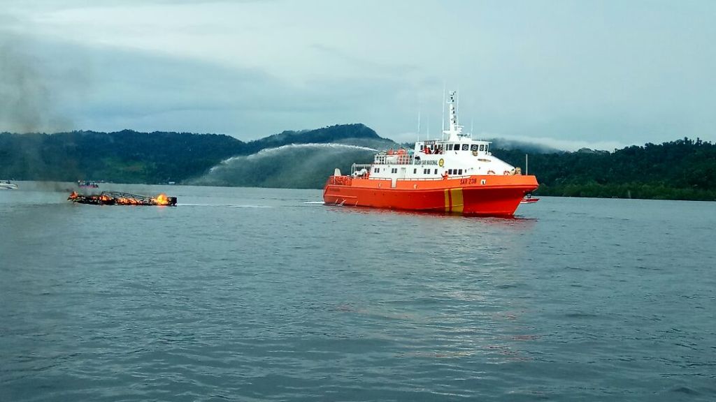 Speed Boat Kapolres Raja Ampat Terbakar