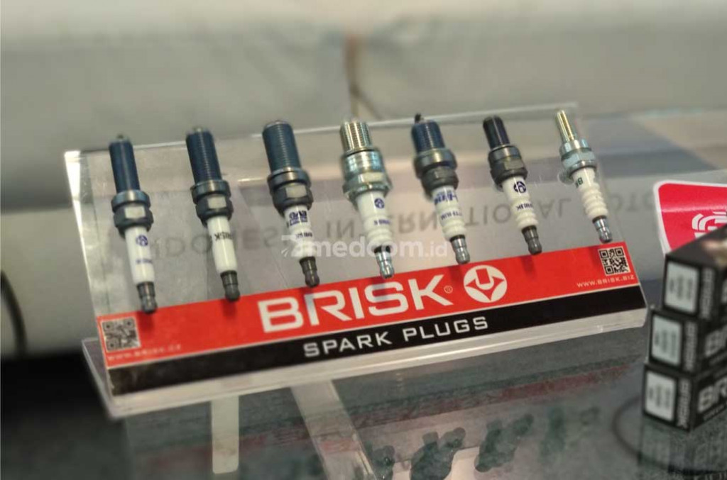 Motor Injeksi Wajib Pakai Busi Jenis Resistor