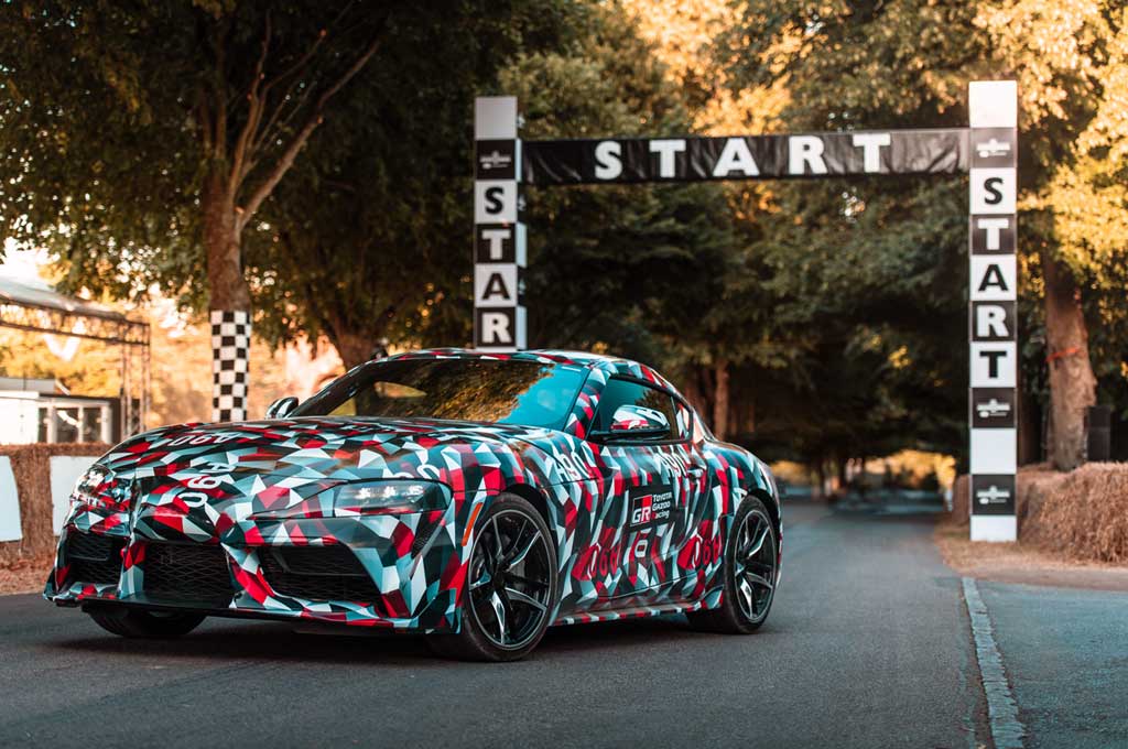 Toyota Supra Baru Bakal Turun Gunung Pakai Stiker Kamuflase