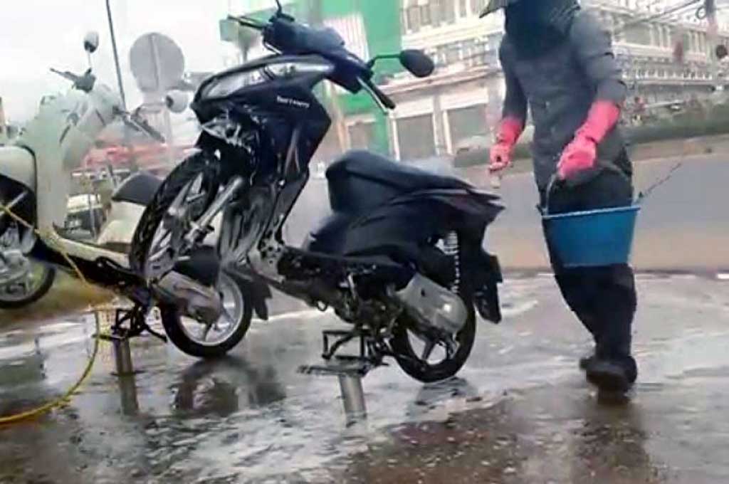 Efek Buruk Membiarkan Motor Terlalu Lama Kotor