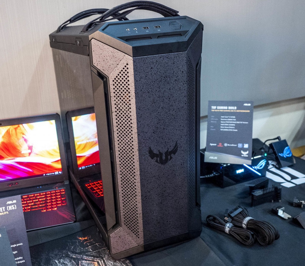 ASUS TUF Gaming GT501 Spesial untuk Motherboard EATX