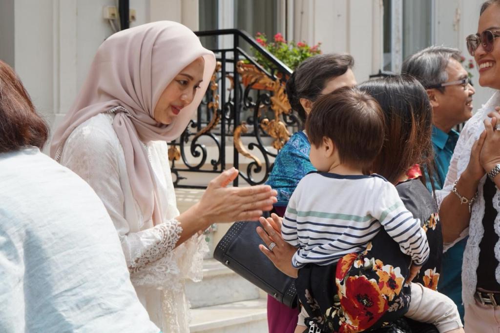 600 WNI Rayakan Idulfitri di KBRI Paris