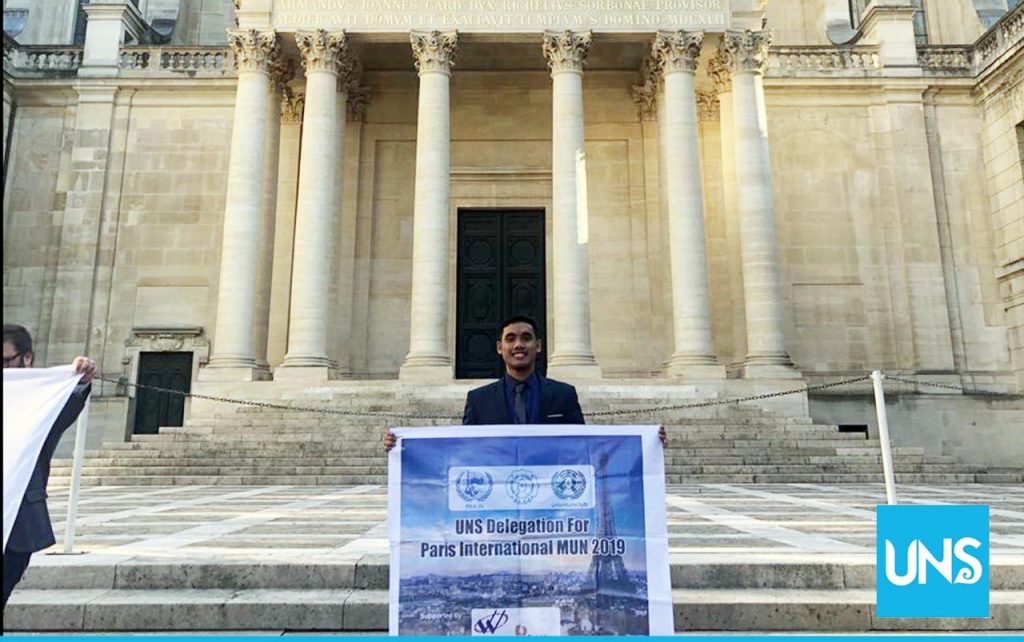 Adu Diplomasi, Mahasiswa UNS Menang di Paris