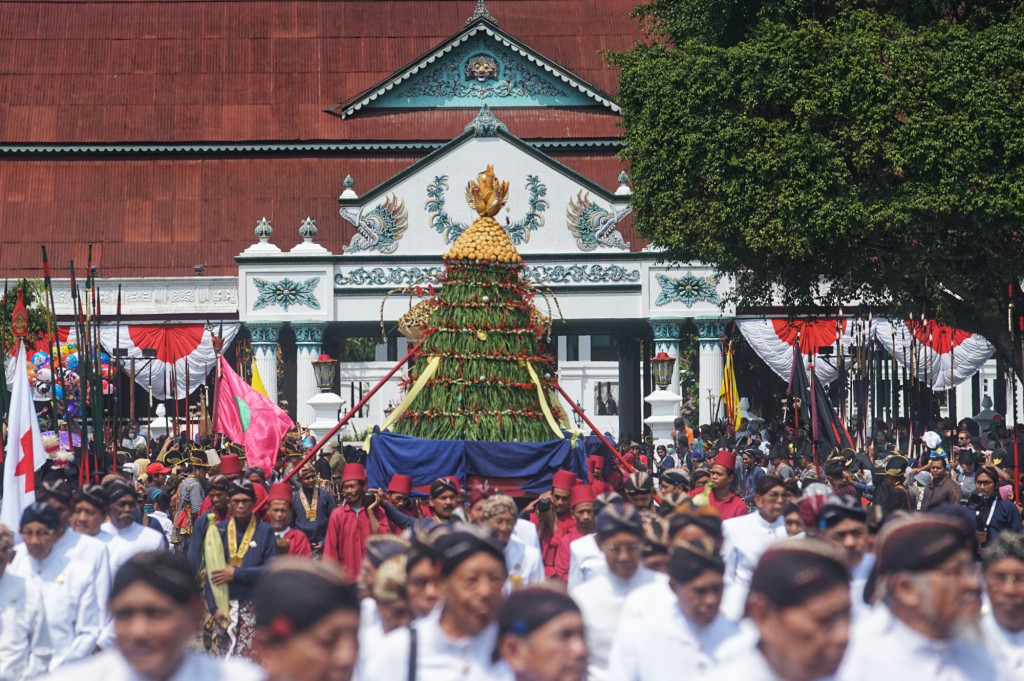 Tradisi Grebeg Besar Keraton Yogyakarta