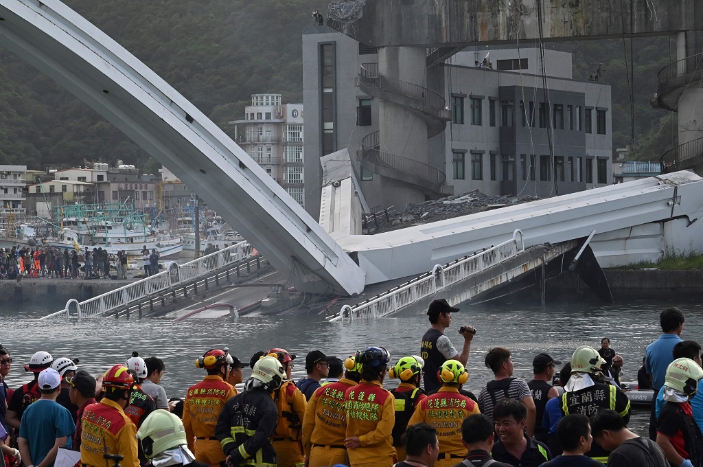 Enam Korban Jembatan Runtuh Taiwan Dikhawatirkan Meninggal