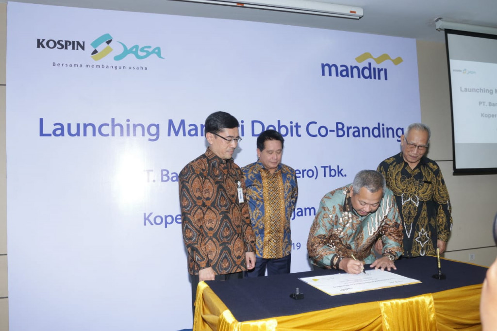 Bank Mandiri Fasilitasi Layanan Perbankan Elektronik untuk Koperasi