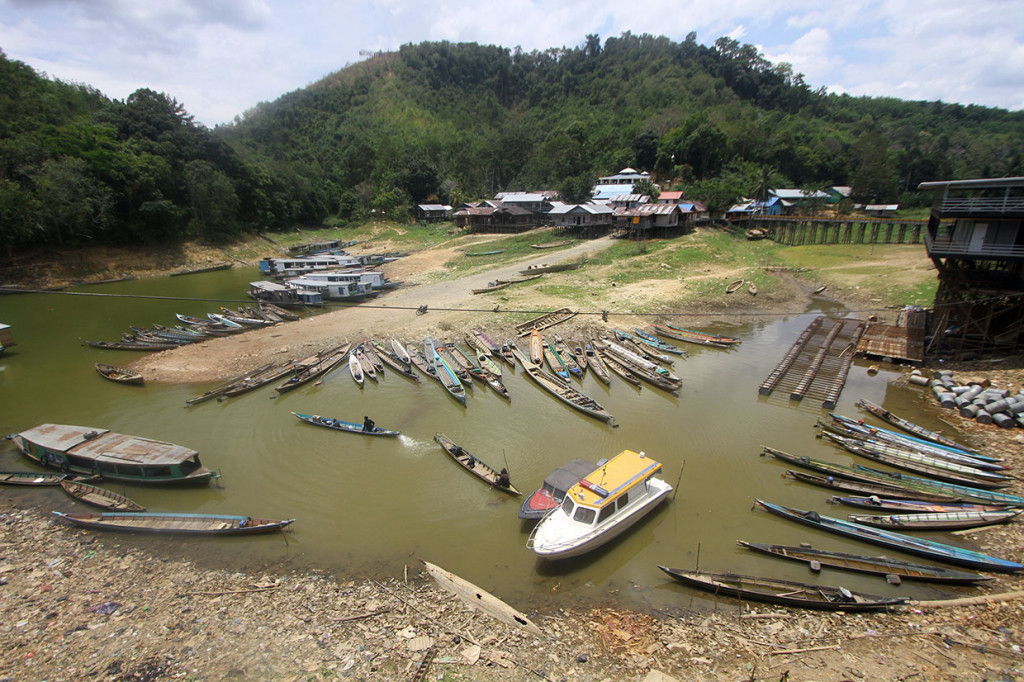Waduk Riam Kanan Menyusut, Kinerja Turbin PLTA Terganggu