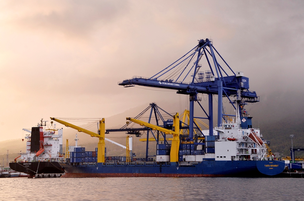 Pelabuhan Bitung Sudah Layak Ekspor Langsung