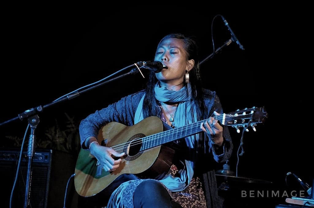 Nova Ruth Rilis Album Debut Napak Tilas