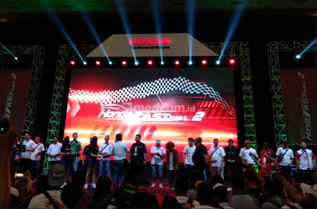 3 Ribu Mobil dari 24 Komunitas Ramaikan Honda Festival 2019