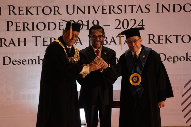 Ari Kuncoro Resmi Jabat Rektor UI