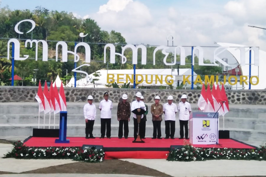 Jokowi Resmikan Bendung Kamijoro Kulon Progo