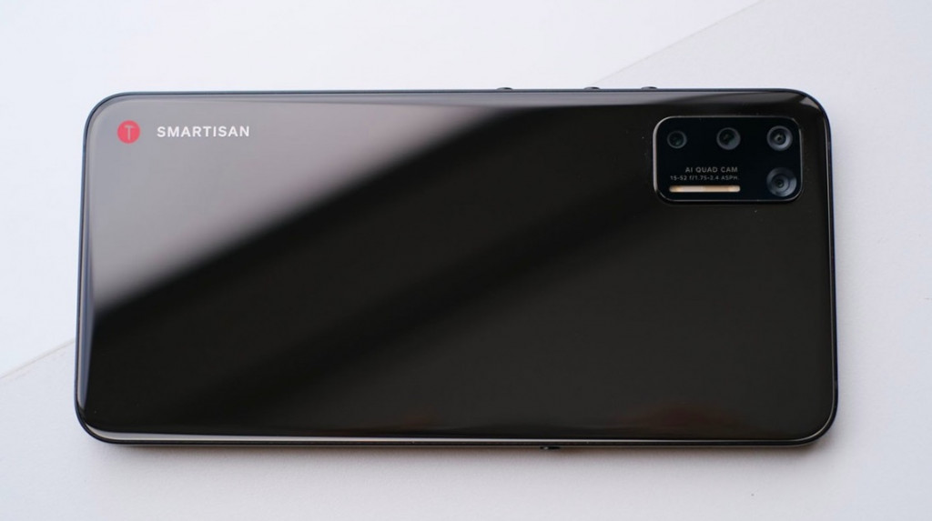 Begini Smartphone Pertama Buatan TikTok, Berminat?