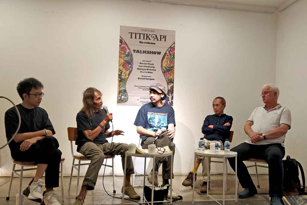 Berselang 44 Tahun, Album Titik Api dari Harry Roesli Dirilis Ulang