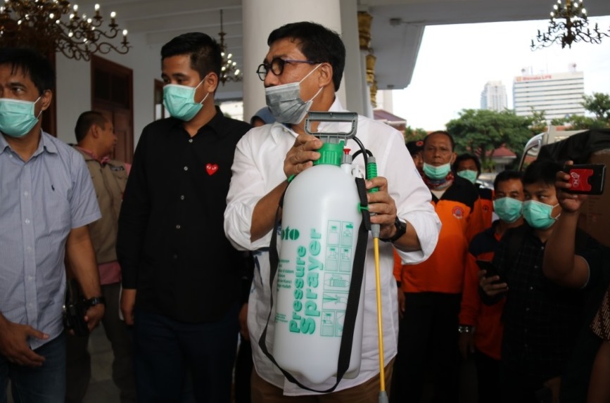 Darurat Korona, Machud Arifin Sebar Tim Semprot Disinfektan
