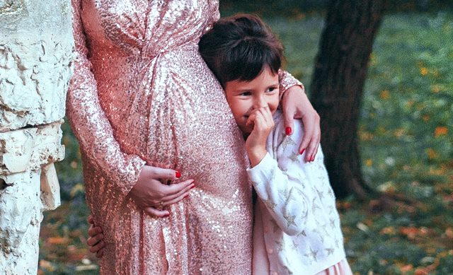 Apakah Bayi Bisa Merasakan Ketika Anda Mengelus Perut? Apakah Bayi Bisa Merasakan Ketika Anda Mengelus Perut?