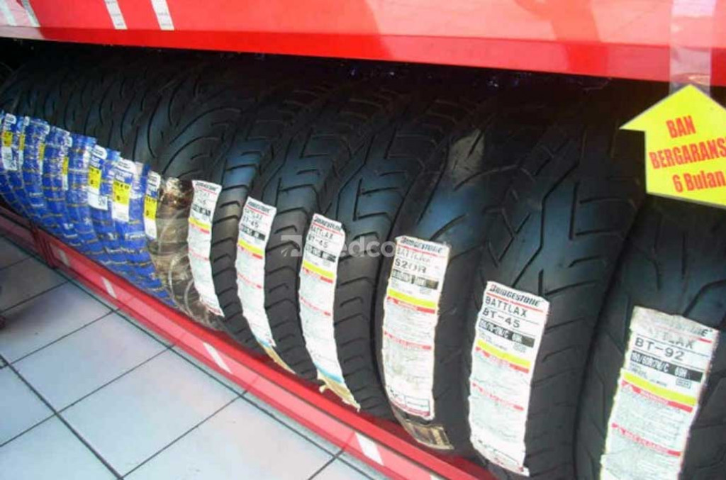 Pasang Ban Lebar di Motor? Biker Wajib Perhatikan Ini - Medcom.id