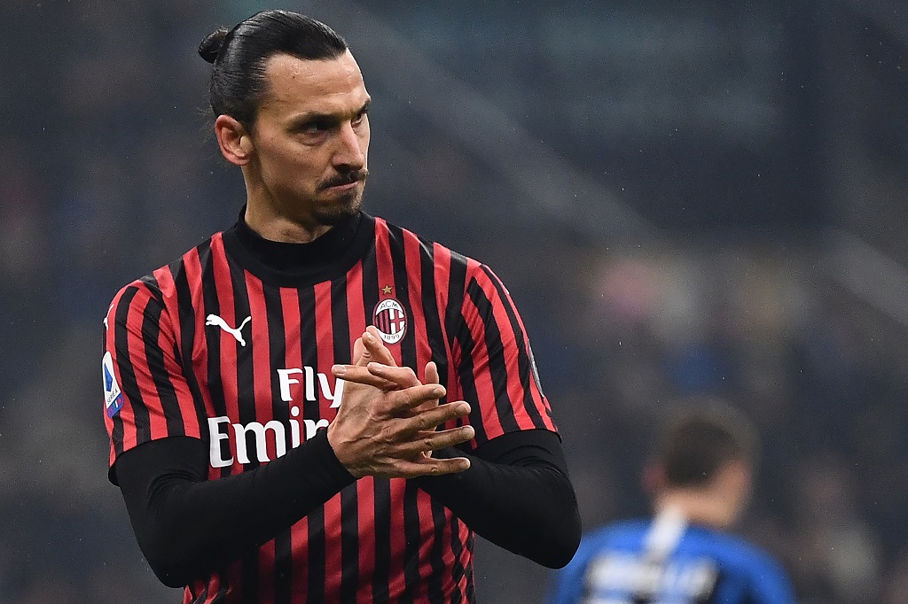 Maldini Isyaratkan Ibrahimovic Bertahan di Milan