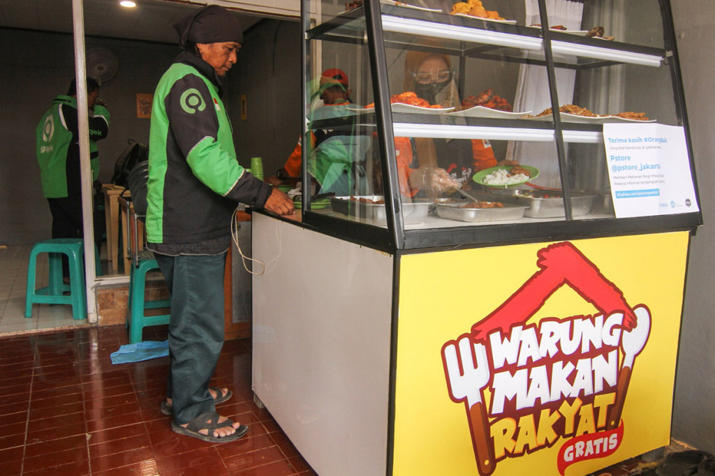Warung Makan Ini Sediakan 1.000 Porsi Gratis Setiap Hari