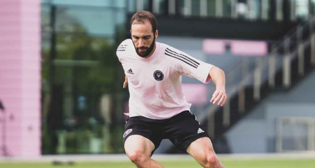 Higuain Resmi ke Inter Miami